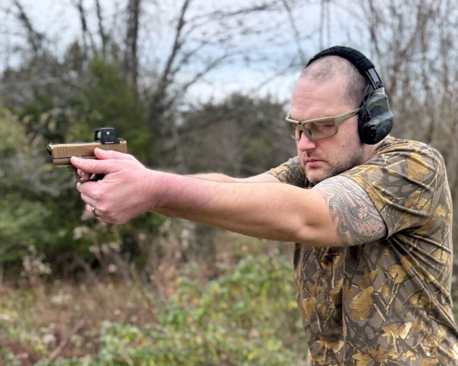 Hands-On Review: Vortex Defender-CCW Enclosed Solar Red Dot Sight